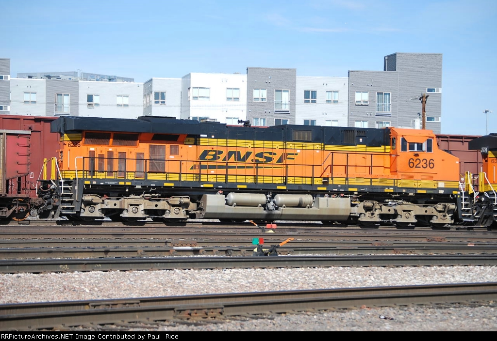 BNSF 6239